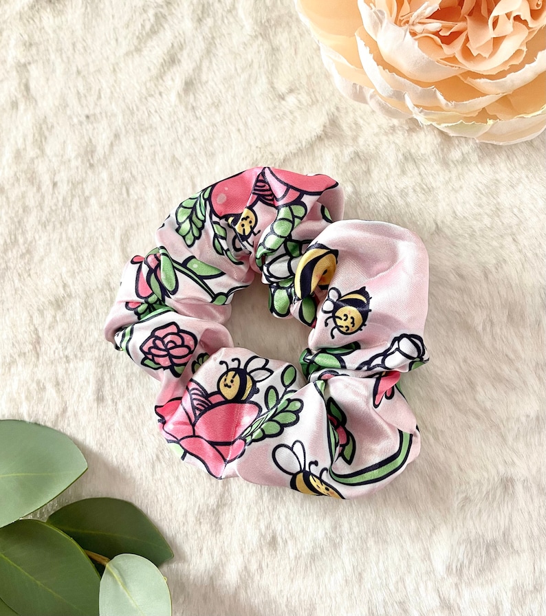 Kawaii Cute Bee and Frog Scrunchie Designs Soft Satin - Etsy