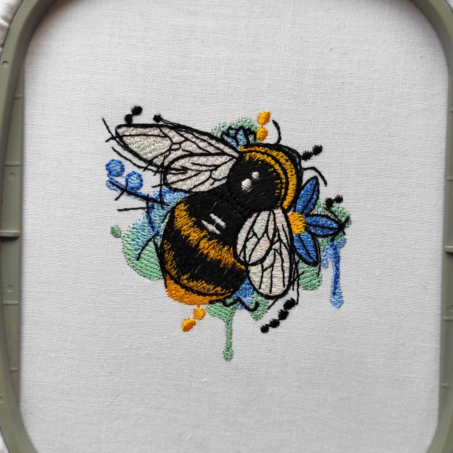 Embroidery Design Bee Embroidery Designs - Etsy