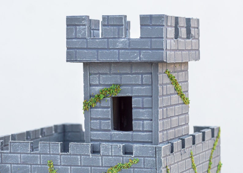 Miniature Medieval Castle Decoration Warhammer Dungeons and - Etsy