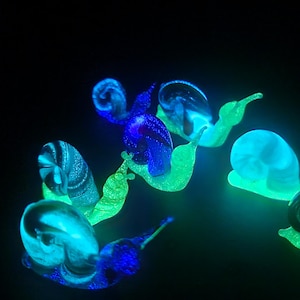 Glow in the Dark Glass Snails, Tiny Glow in the Dark Snails, Glass ...