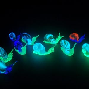 Glow in the Dark Glass Snails, Tiny Glow in the Dark Snails, Glass ...