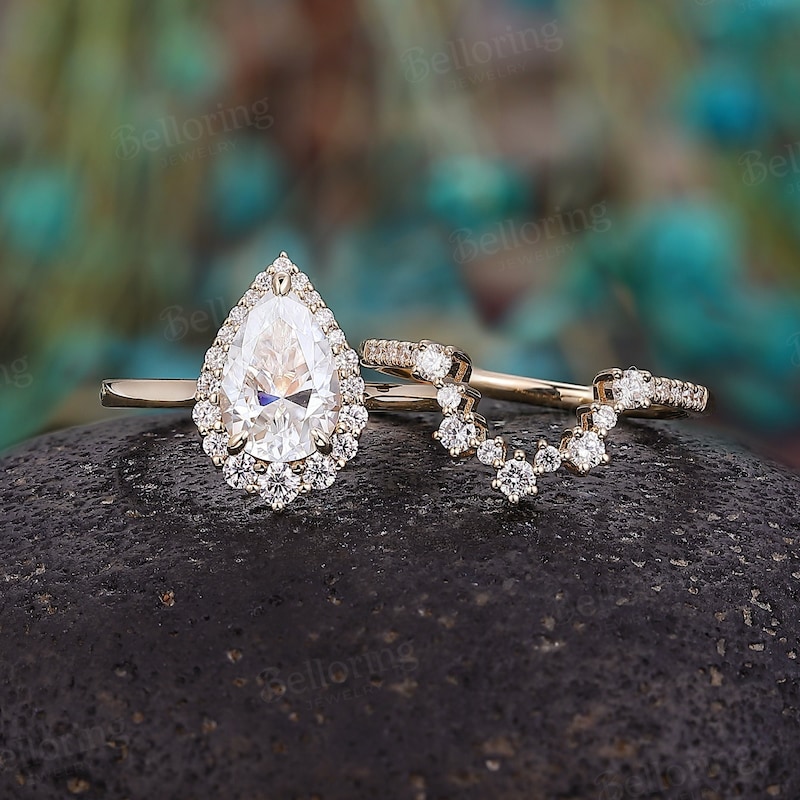 Engagement Ring Set - Etsy