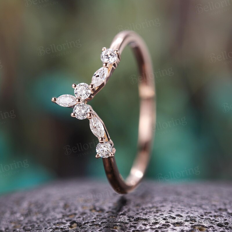 Gold Chevron Wedding Band - Etsy