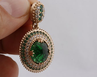 Round Shape Pendant - Etsy