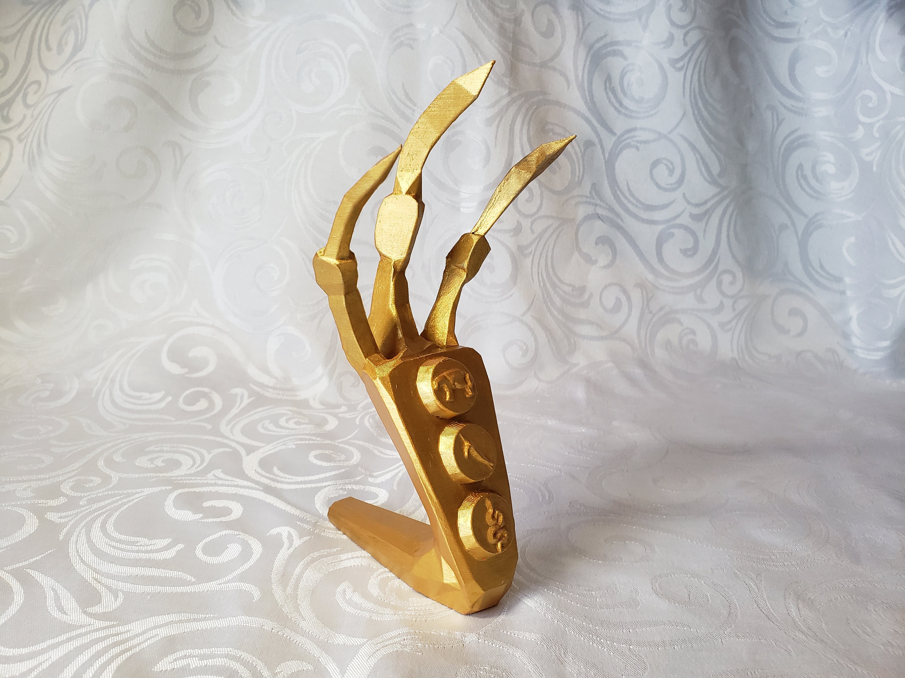 Skyrim - Gold Dragon Claw - Etsy Australia