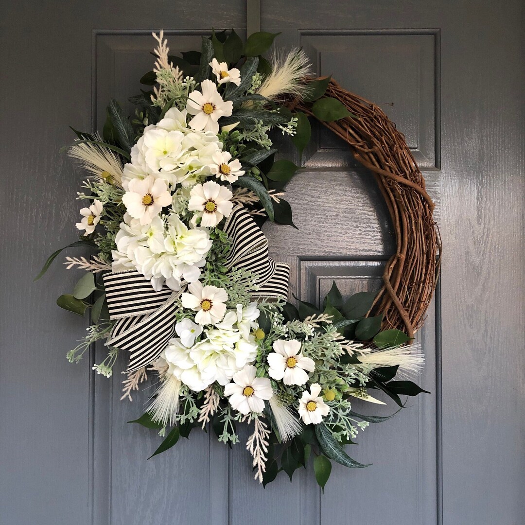 Cream Pampas Grass Hydrangea and Cosmos Spring Wreath, Farmhouse Cream ...