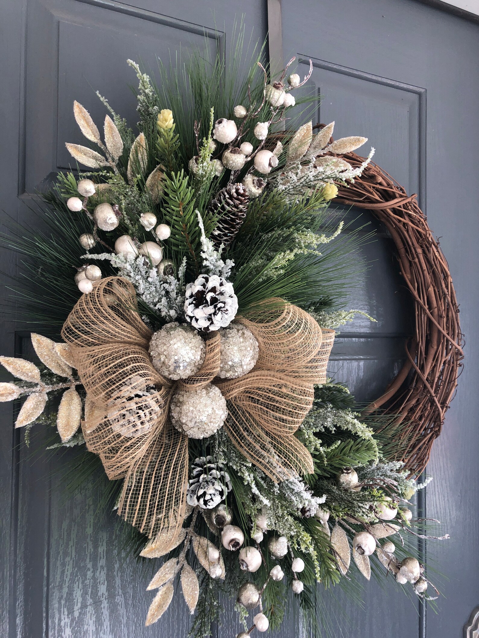 Cream and White Christmas Wreath Winter Wreath Holiday - Etsy