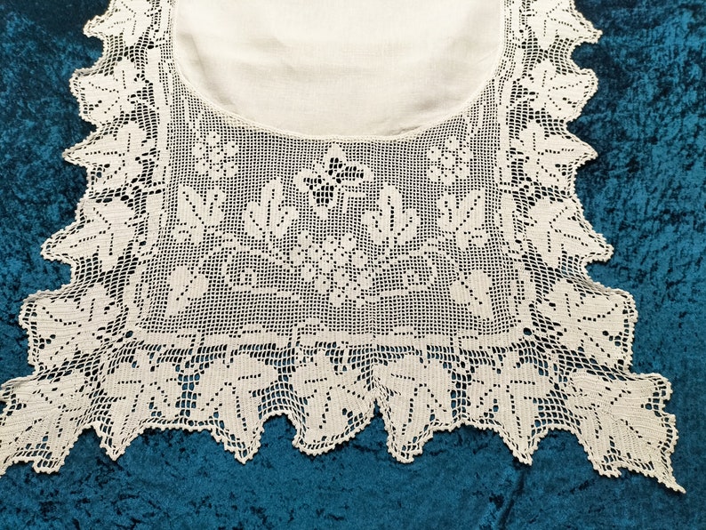 RARE Antique 'mary Card' Design Filet Crochet 'grapevine & Butterfly ...