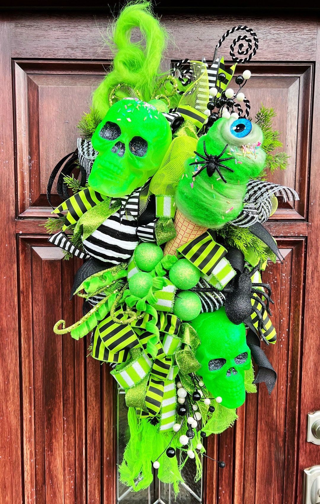 Eye Scream Halloween Door Swag, Door Decor, Halloween, Halloween Wreath ...