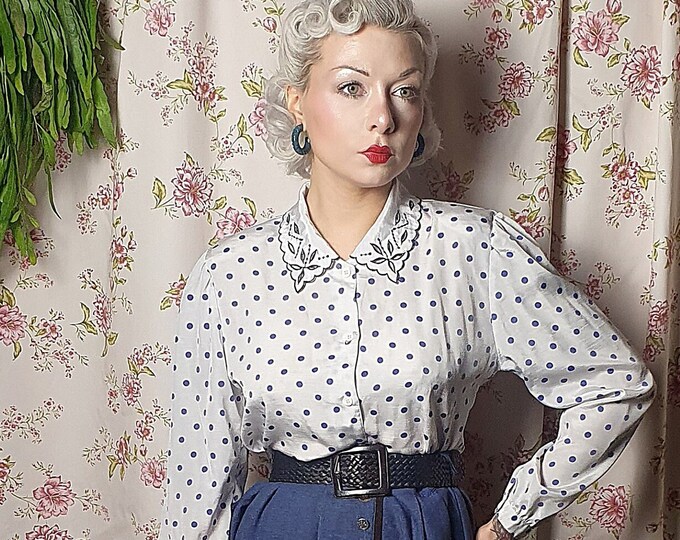 Vintage White Navy Blue Polka-dot Longsleeve Pointy Collared Shirt ...