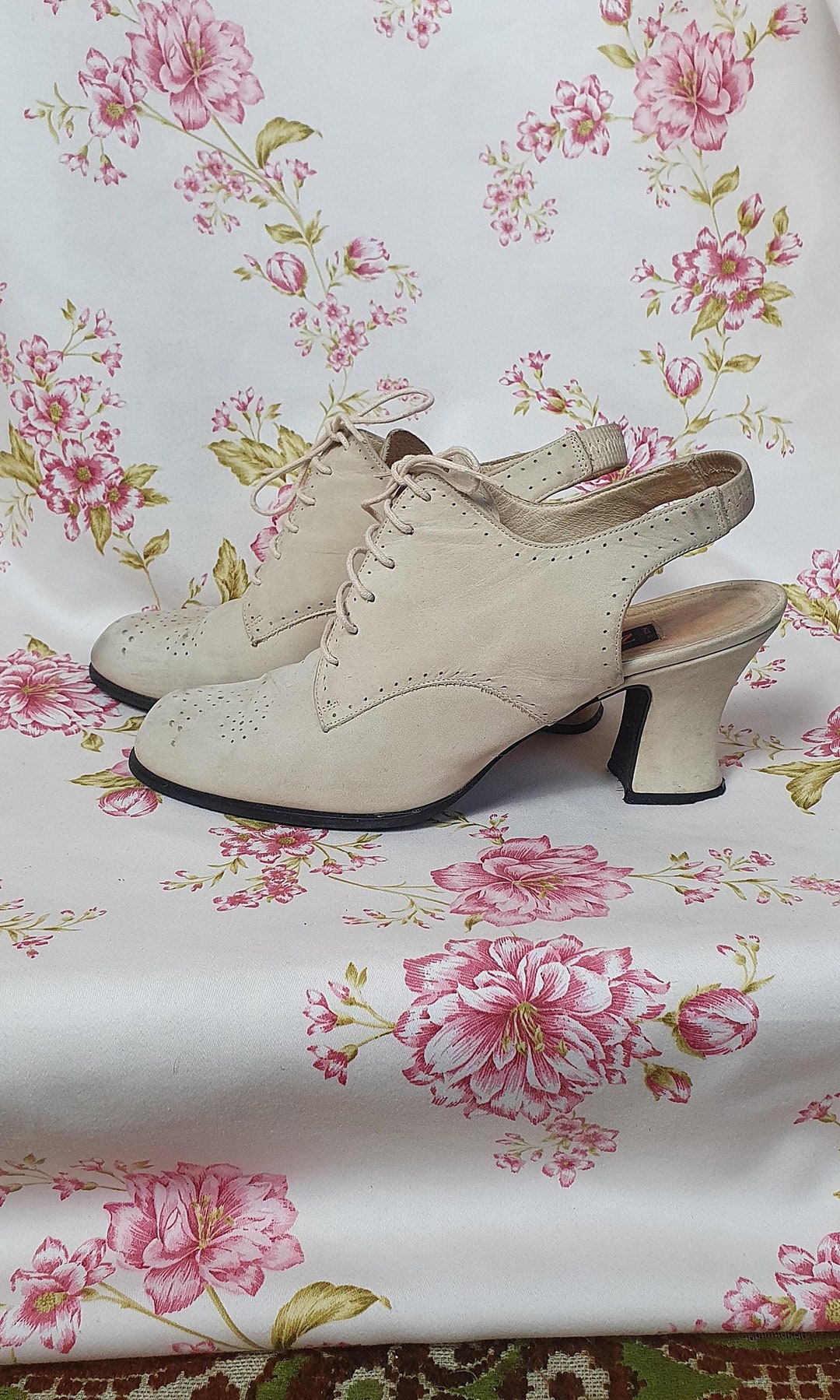 Vintage 30s 40s Style Sand Beige Nubuck Leather Mid Heel Open Heel ...