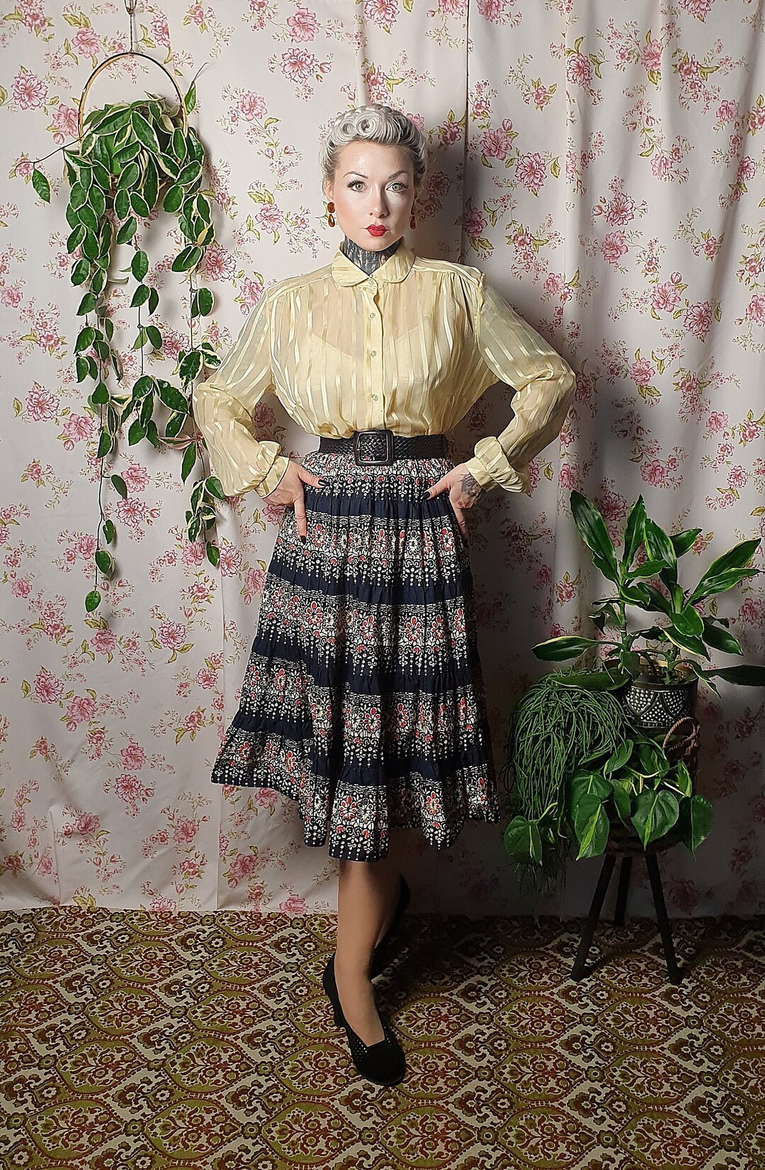 Vintage Striped Pattern Yellow Sheer Pointy Collar Longsleeve Blouse ...