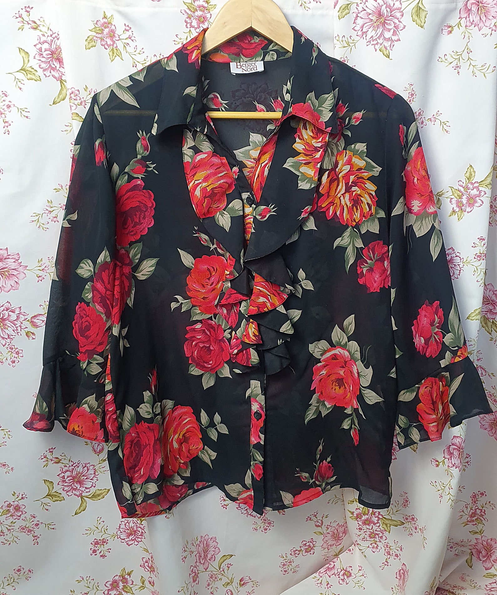 Vintage Black Red Ruffle Collar Half Sleeve Ruffle Cuff Blouse -UK12-16 ...
