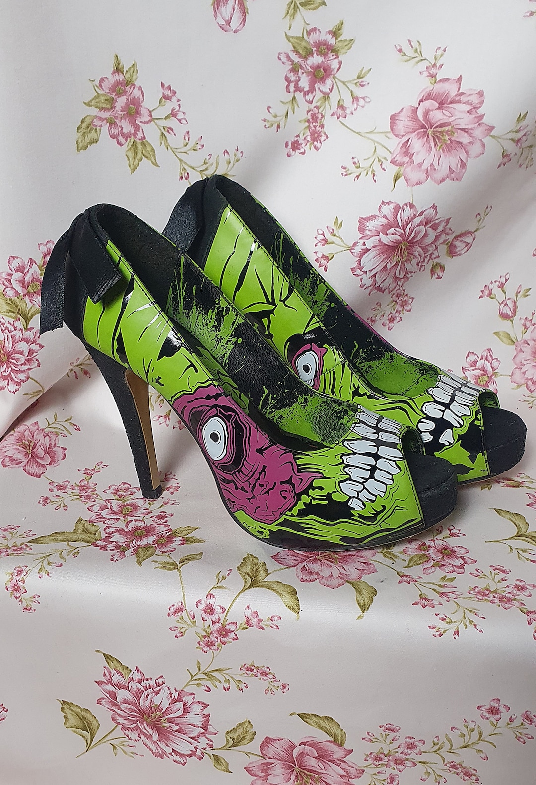 Crazy Rockabilly Pin-up Zombie Print Shoes Zombie Stomper by Iron Fist ...