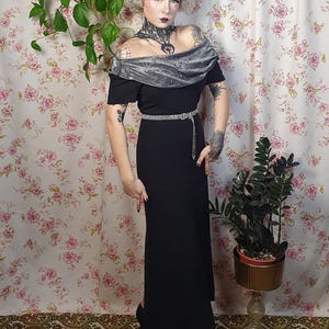 Slinky 30s Style Mermaid Body Hugging Open Cowl Neckline Silver ...