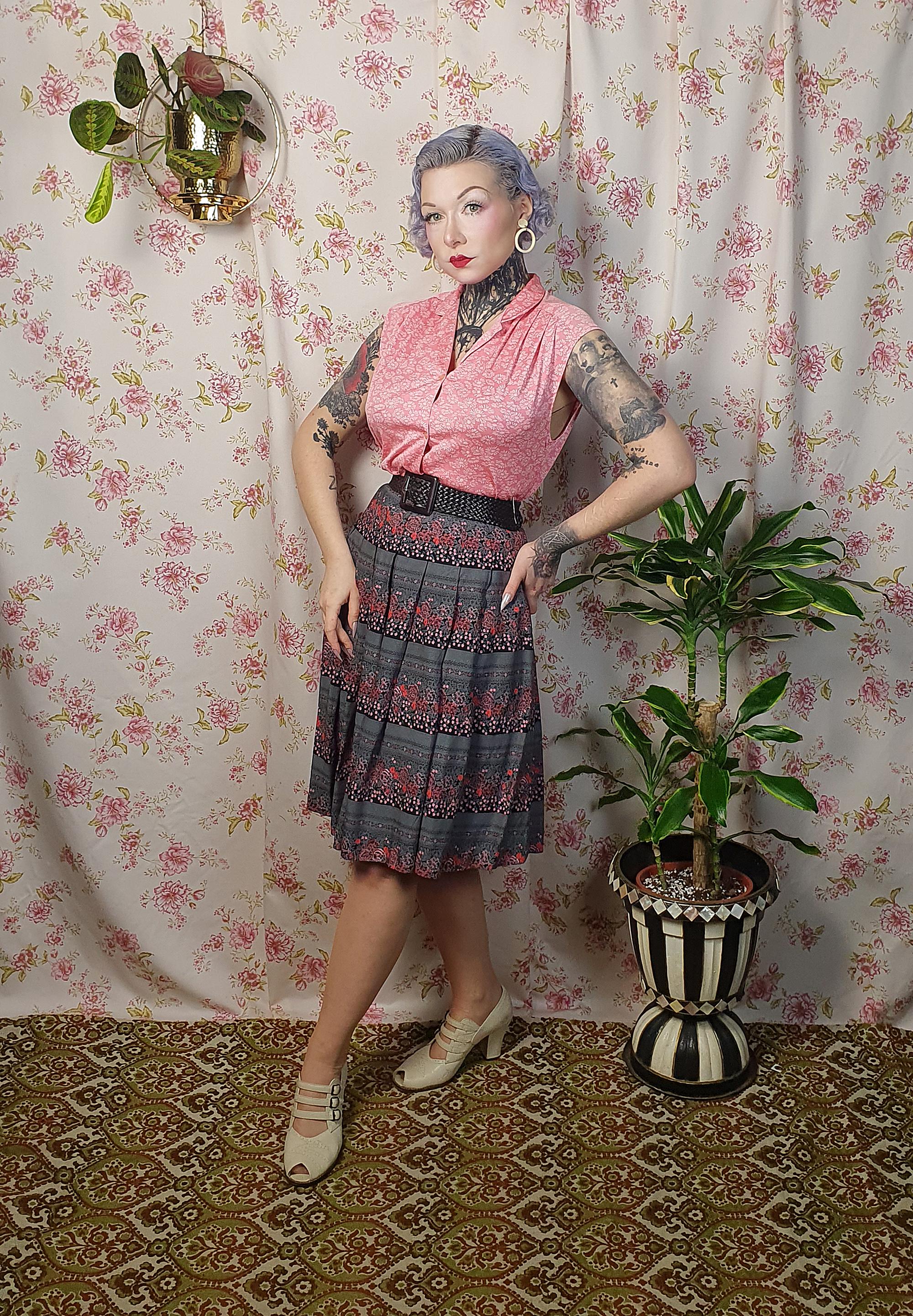 Pastel Pink White Lace Floral Pattern Pointy Collar Sleeveless Blouse ...