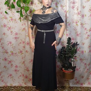 Slinky 30s Style Mermaid Body Hugging Open Cowl Neckline Silver ...