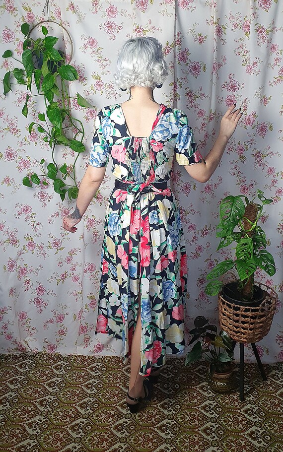 Vintage 1940s style dark floral tropical romantic lon… - Gem