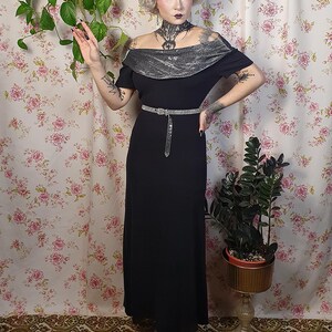 Slinky 30s Style Mermaid Body Hugging Open Cowl Neckline Silver ...