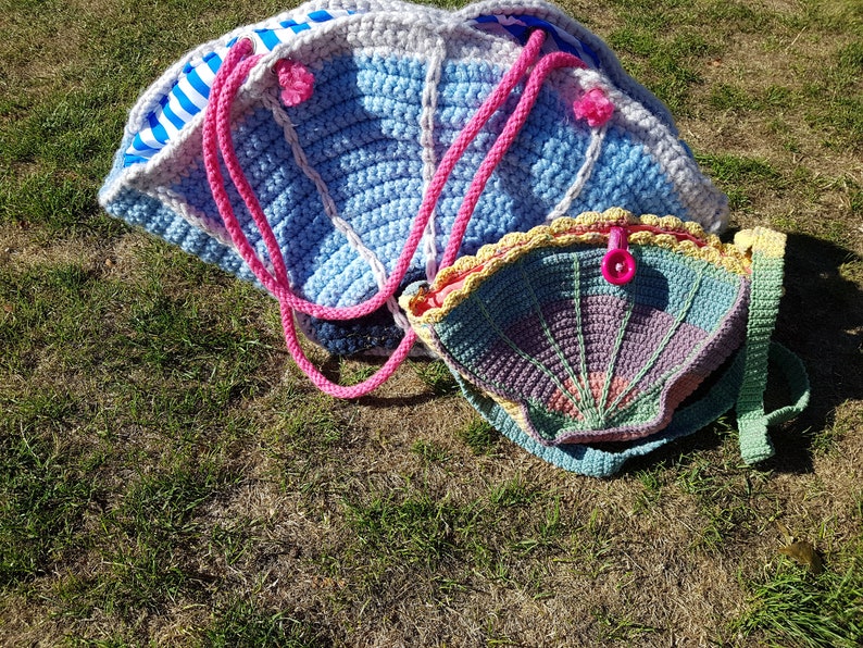 Crochet Seashell Bags small and Large Patterns Included - Etsy