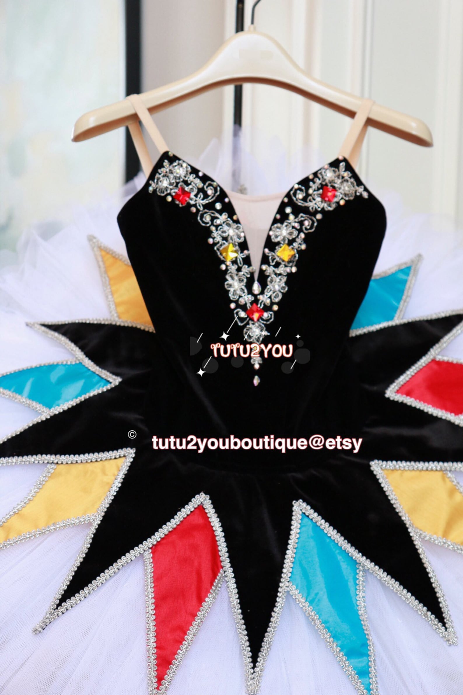 Harlequinade - 06 - Etsy