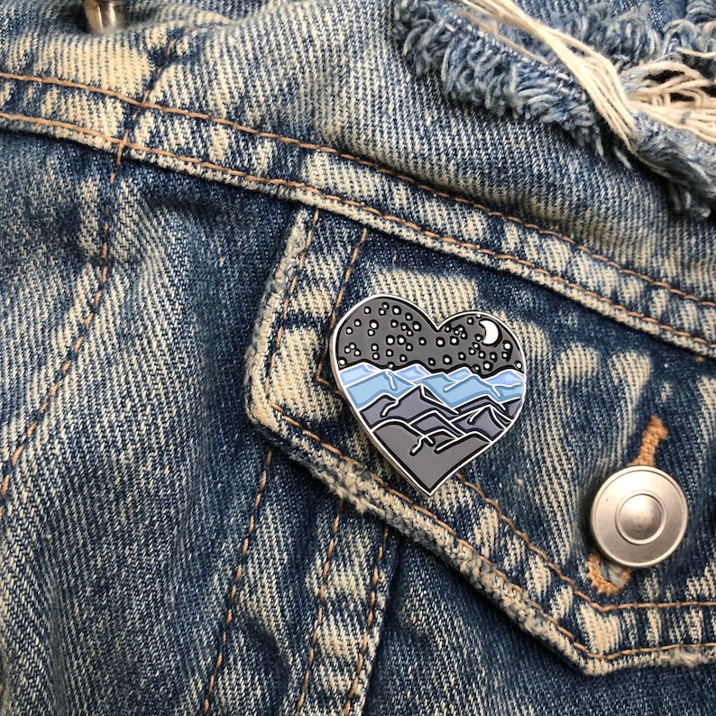 Mountains Heart Enamel Pin Travel Brooch Badge Gift Lapel - Etsy UK