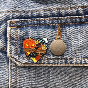 Autumn / Fall Heart Enamel Pin Halloween Pumpkin Leaves - Etsy UK