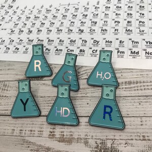 Personalisable Science Beaker Enamel Pin Gift - Etsy UK