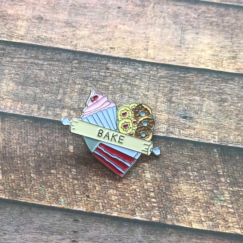Cake Enamel Pin - Etsy