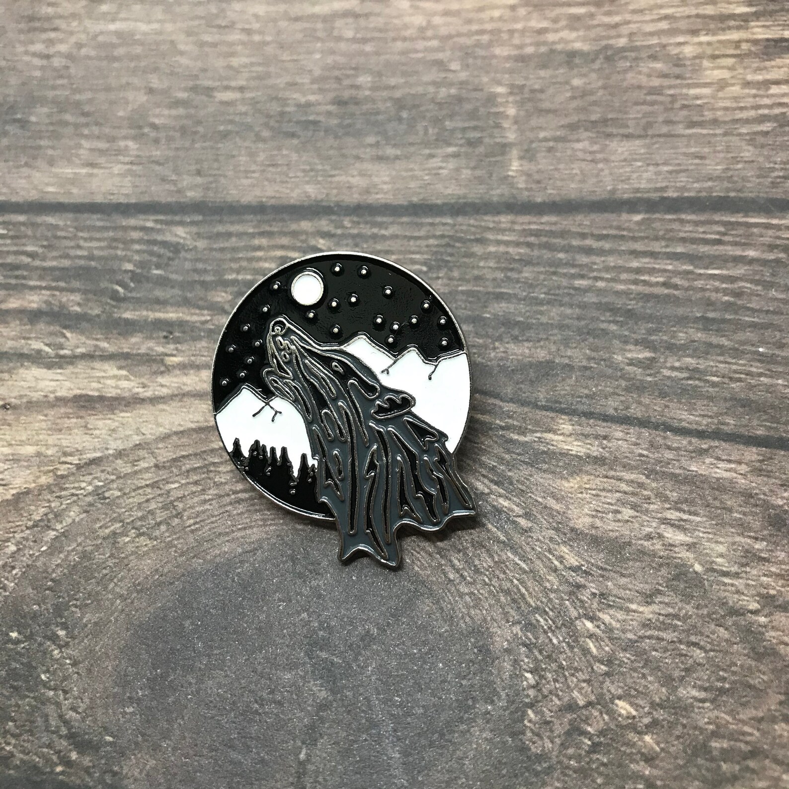 Wolf Howling to Moon Enamel Pin Wanderlust Mountains Badge | Etsy UK