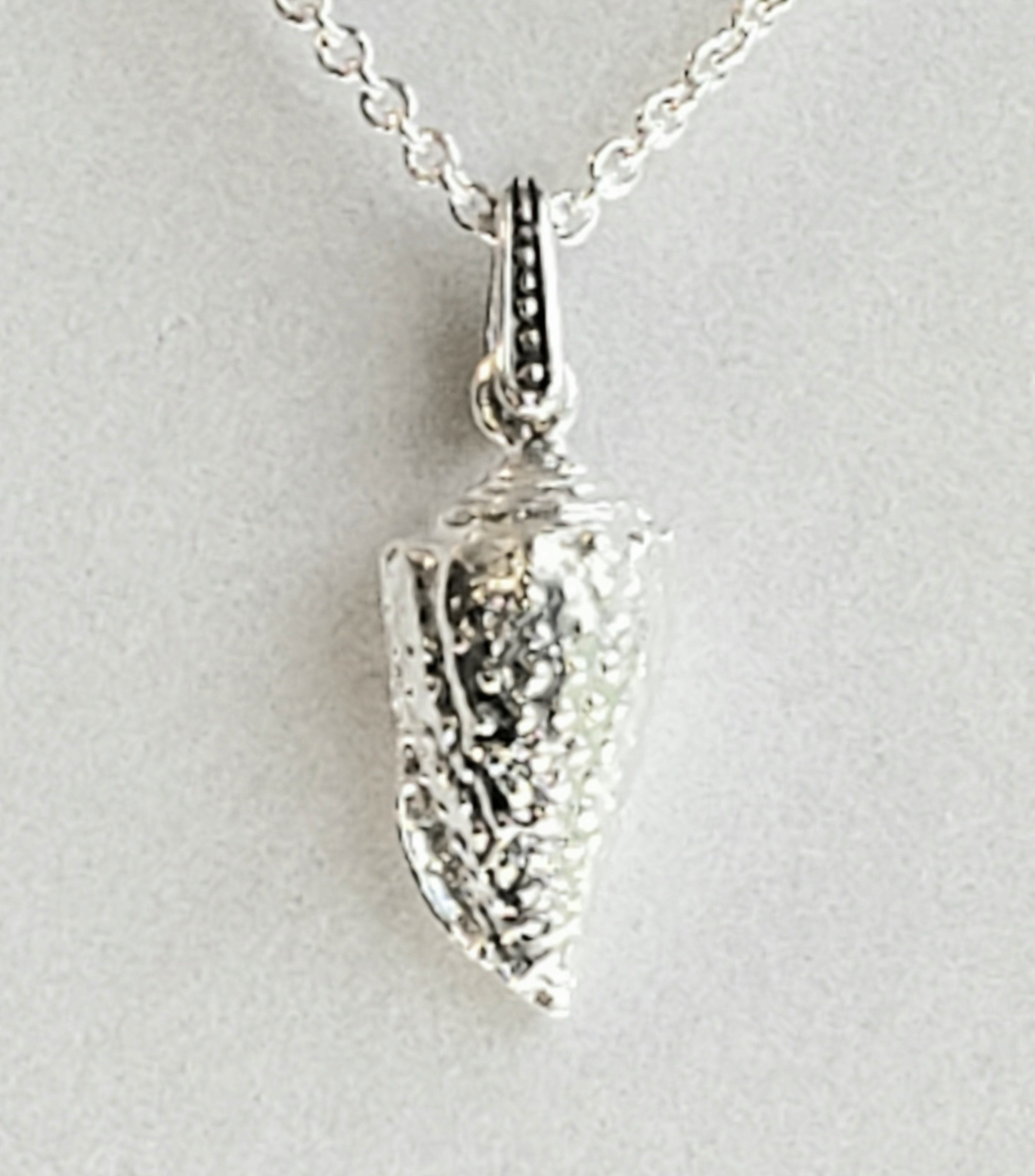 Men's Conch Seashell Pendant Necklace in 925 Sterling - Etsy