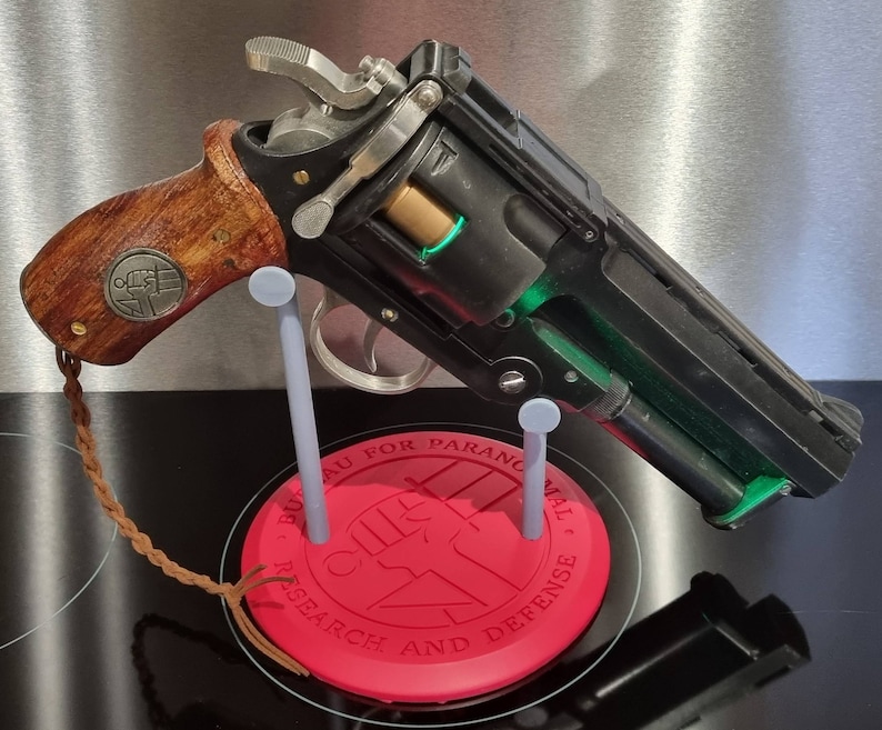 Hellboy DIY Good Samaritan Display Stand / Accessories - Etsy