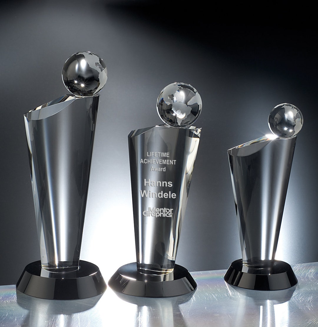 Crystal Equator World Recognition Award Custom Engraved and ...