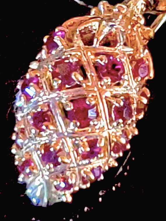 Jacqueline Kennedy JBK Camrose And Kross Berry Brooch… - Gem
