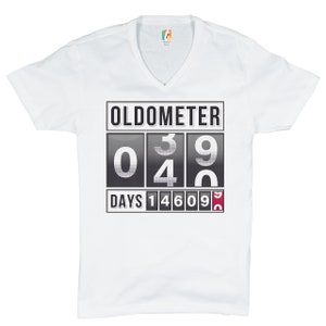 Oldometer 39-40 V-neck T-shirt Funny, Odometer, Turning 40, Anniversary ...