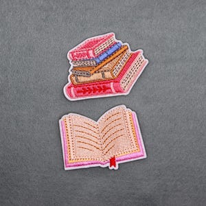 Iron-on Books Patch/book Lover Patch/bookworm Gift/books Patch/readers ...