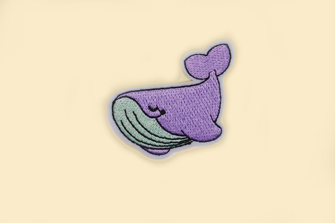 Iron-on Purple Whale Patch/nature Animal Badge/whale Badge/decorative ...