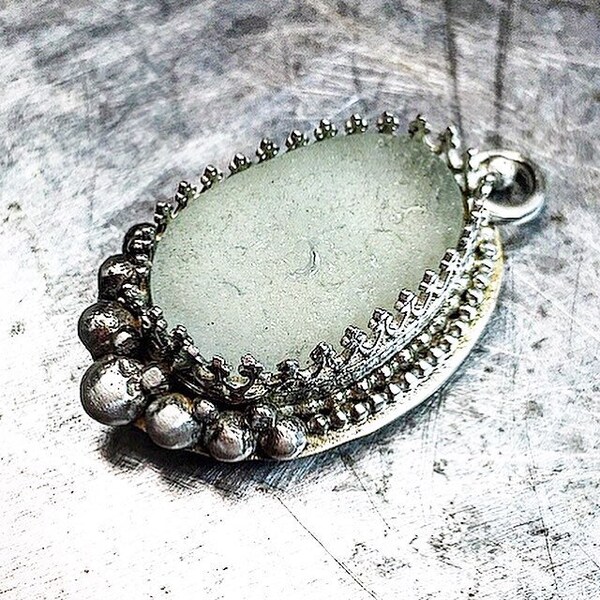 Custom Glass Pendant - Etsy