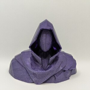 Shrouded Assassin || Gaming Character Bust - Etsy