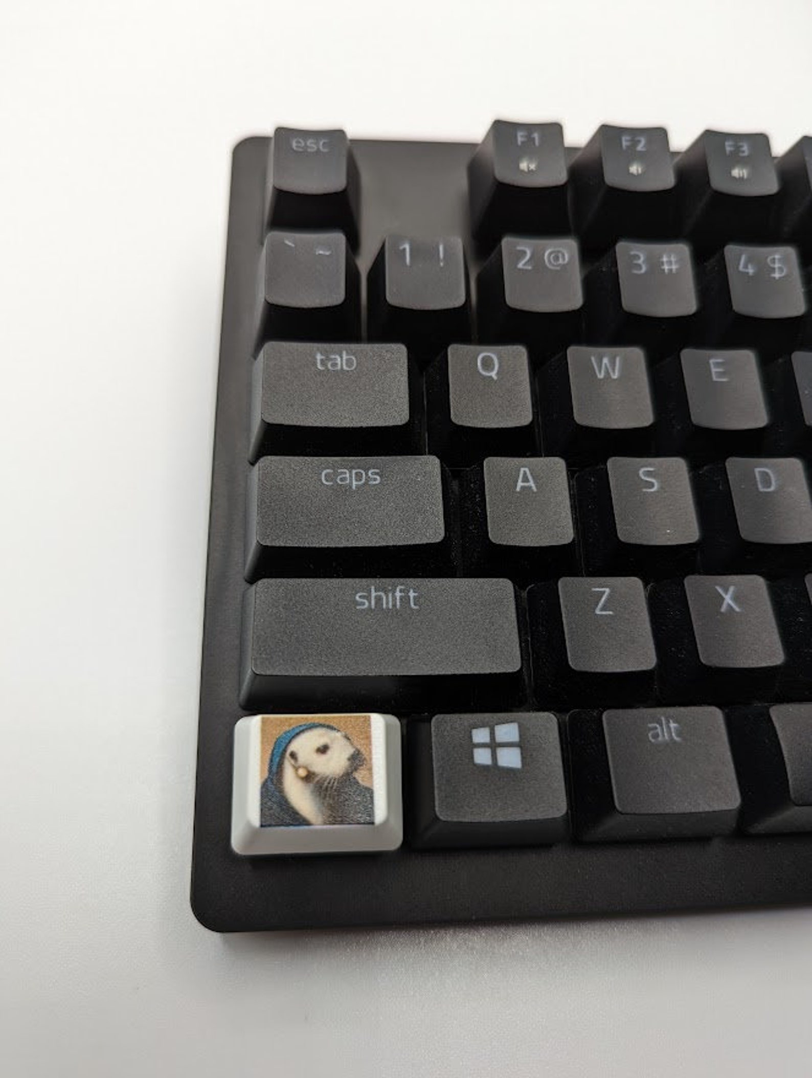 Sea Otter With Pearl Earring Keycap || for Mechanical Cherry MX ...