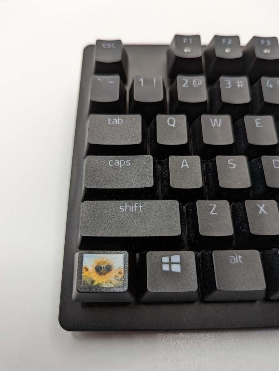 Sunflower With Glasses Keycap || for Mechanical Cherry MX Switches ...