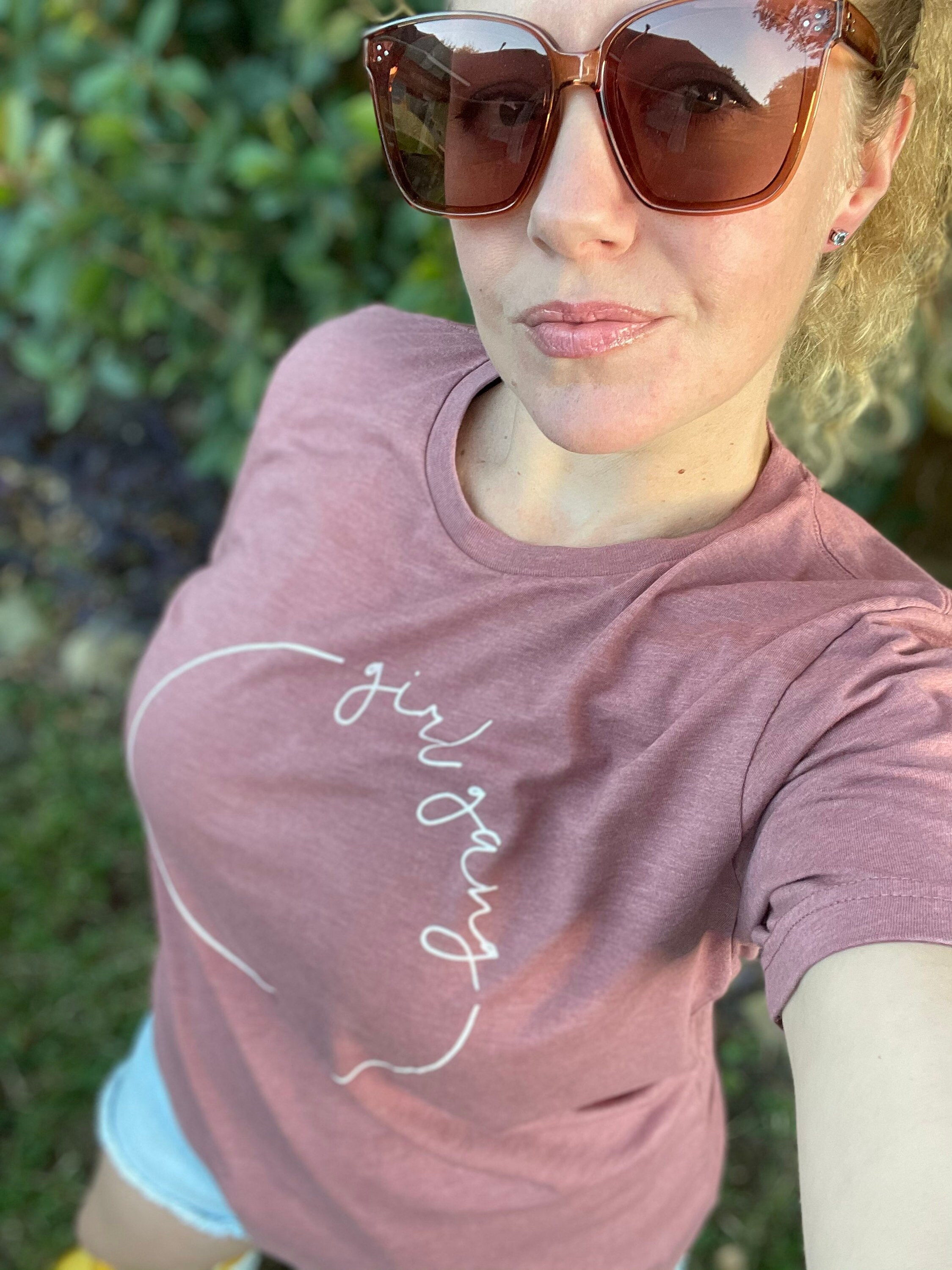 Lizzy Benson's Instagram, Twitter & Facebook on IDCrawl