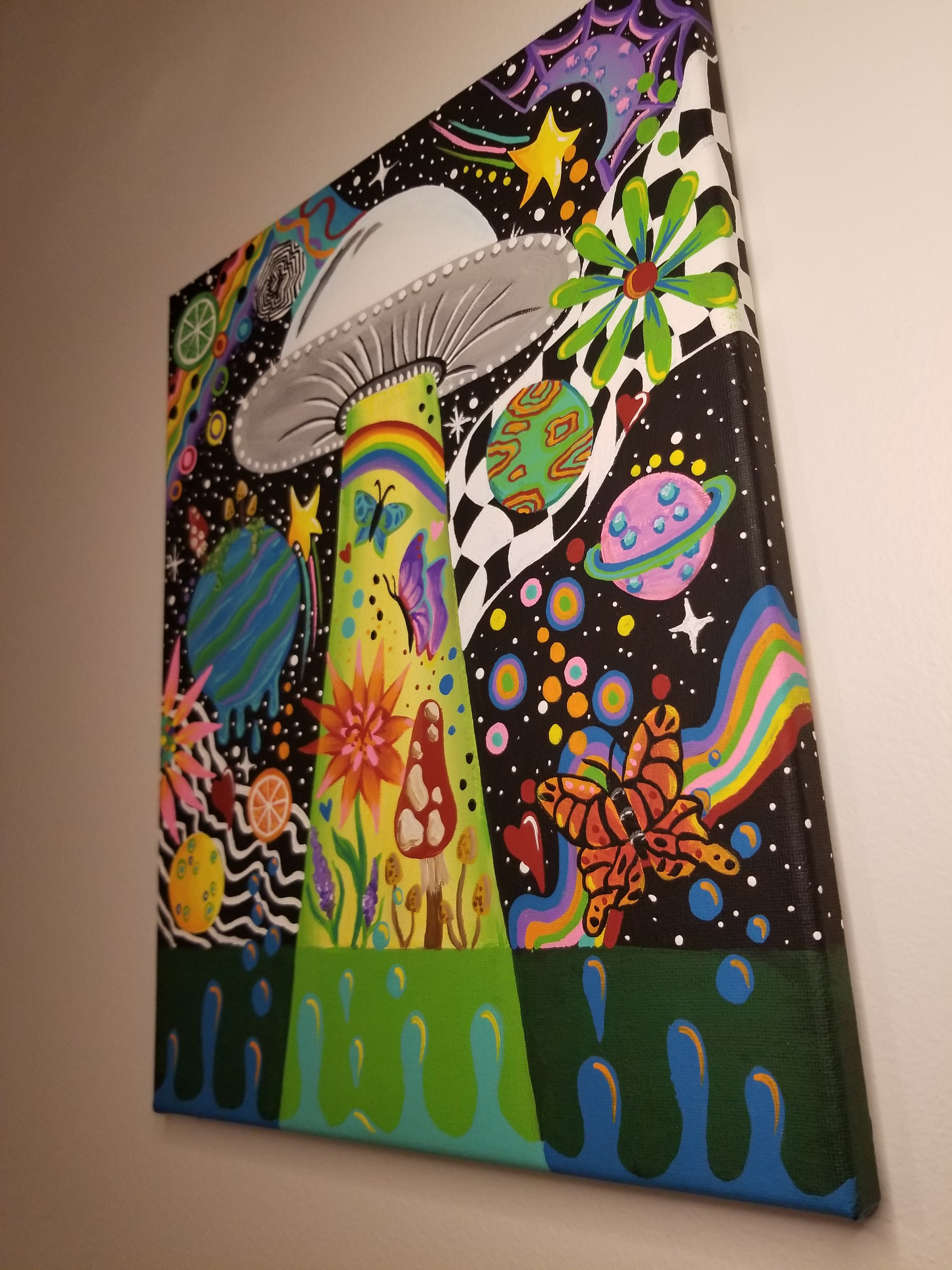 Trippy Spaceship Canvas - Etsy