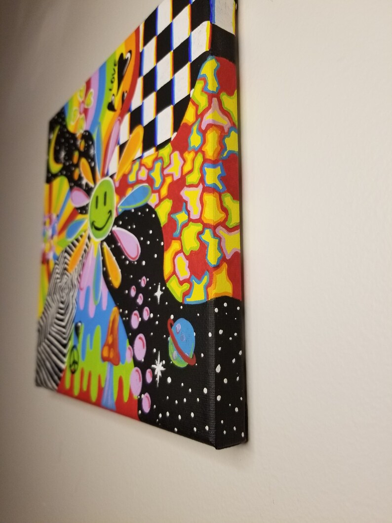 Trippy Flower Canvas - Etsy