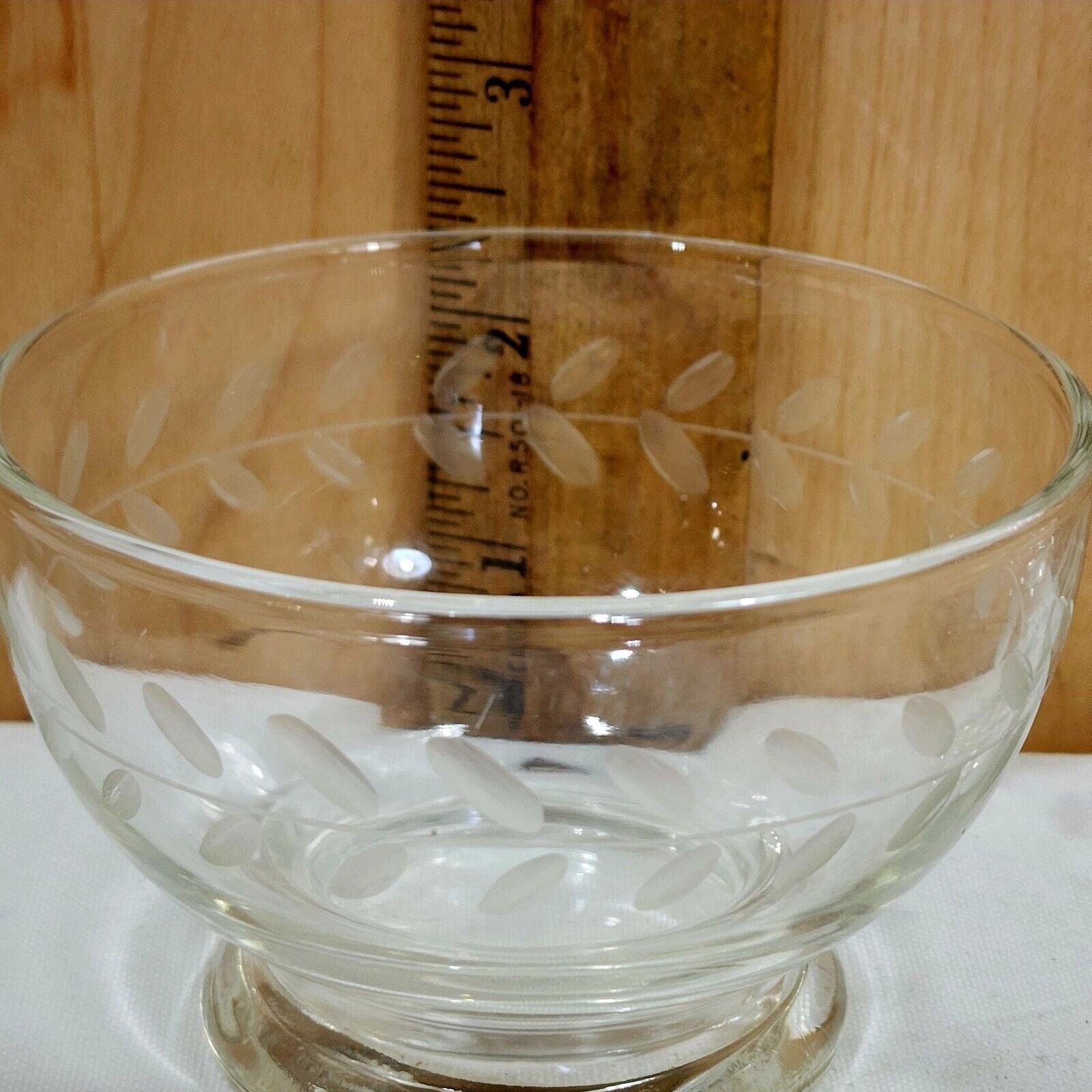 2 Vintage Anchor Hocking Etched Laurel Leaf Glass Dessert - Etsy