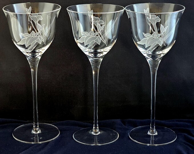 Mikasa Charisma Etched Crystal Wine Glasses 8.5 Set 3 Frosted Floral ...