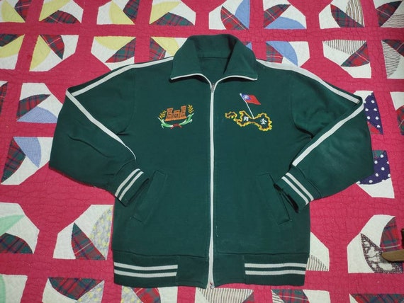 vintage souvineer flying tiger embroidery - Gem