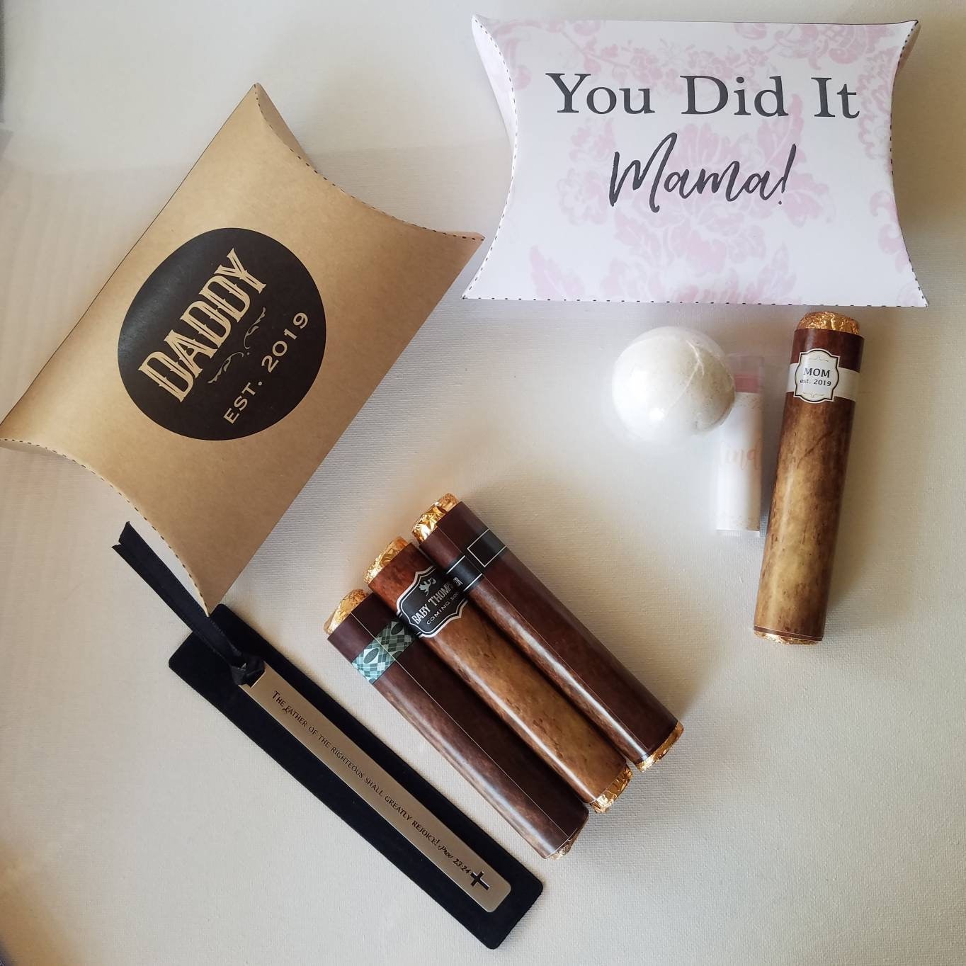 Custom push box new mom mama daddy to be baby announcement | Etsy