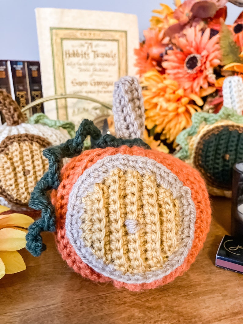 Hobbit Hole Pumpkin Crochet Pattern Digital Pattern - Etsy