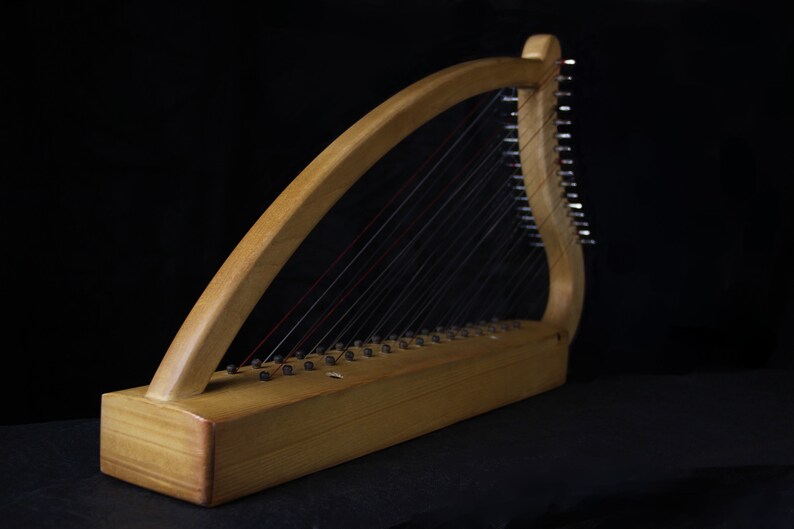 Medieval / romanesque harp / double strung harp | Etsy
